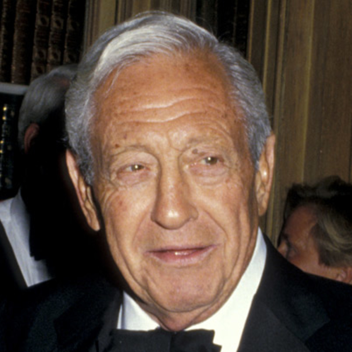 Bill Paley of CBS was personal friend of CIA head Allen Dulles & LBJ ...